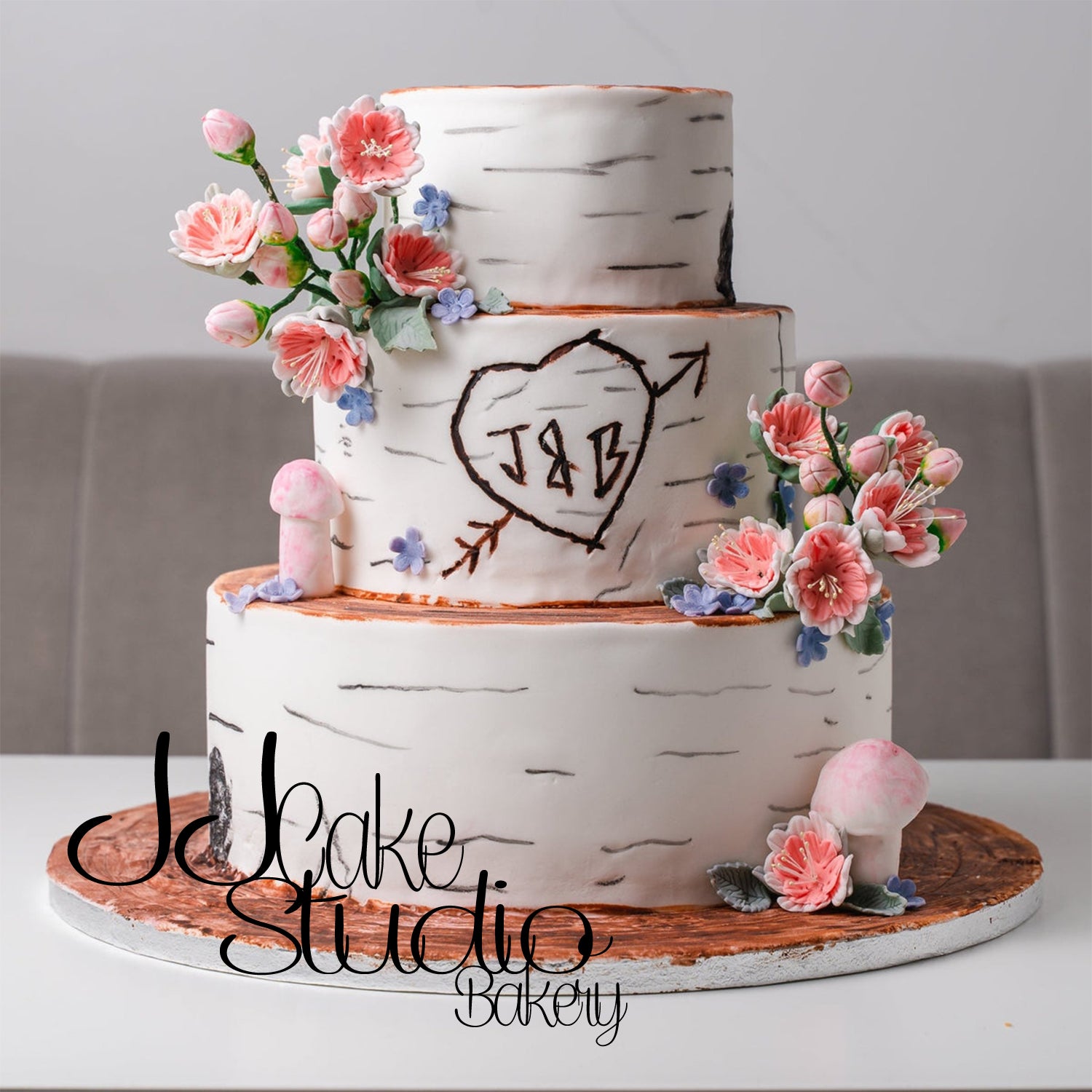0003 Wedding Cake – j&j Cake Studio Bakery